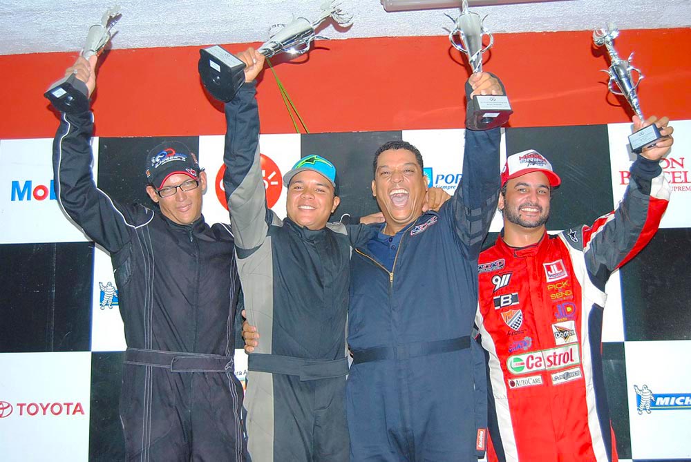 Jonathan Castro se Alza con Laureles de la Serie Dominicana del Drift ...