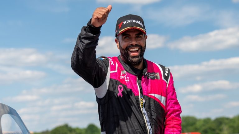 Bandera Dominicana en Alto: Efrín Castro Gana el Porsche Challenge de ...