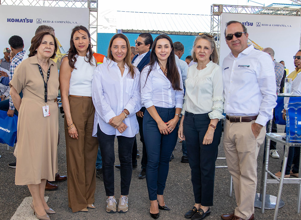 2-Georgia-Anne-Reid,-Diana-Ramos,-Leslie-Valenzuela,-Carol-Reyes,-Clara ...